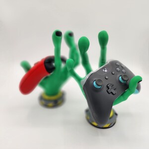 Alien Hand Controler Holder - Etsy