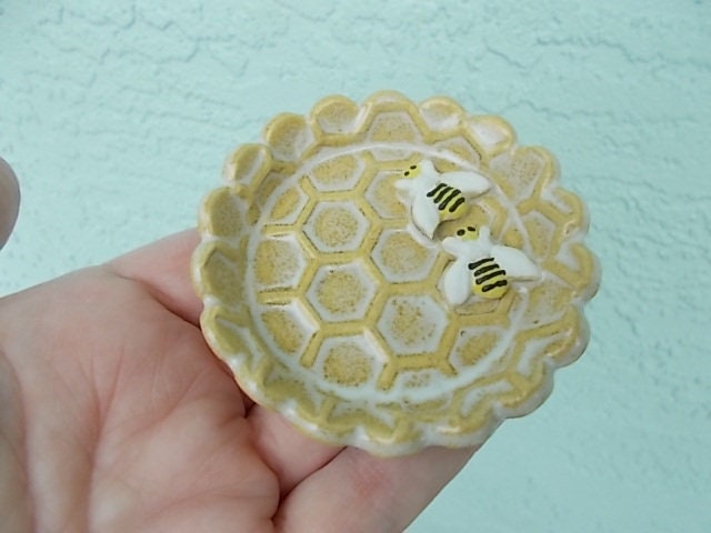 Handmade Pottery Bee Hive Trinket Dish - Etsy