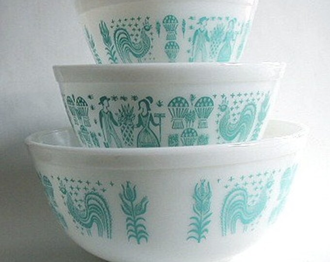 Vintage Pyrex Butterprint Mixing Bowl Nesting Set Amish Farmer and Wife ...