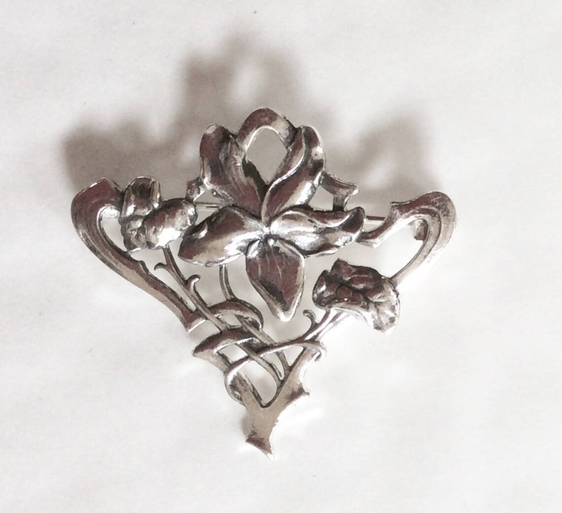 Violet Viola Flower Brooch Pin Art Nouveau Style Silver Plated | Etsy
