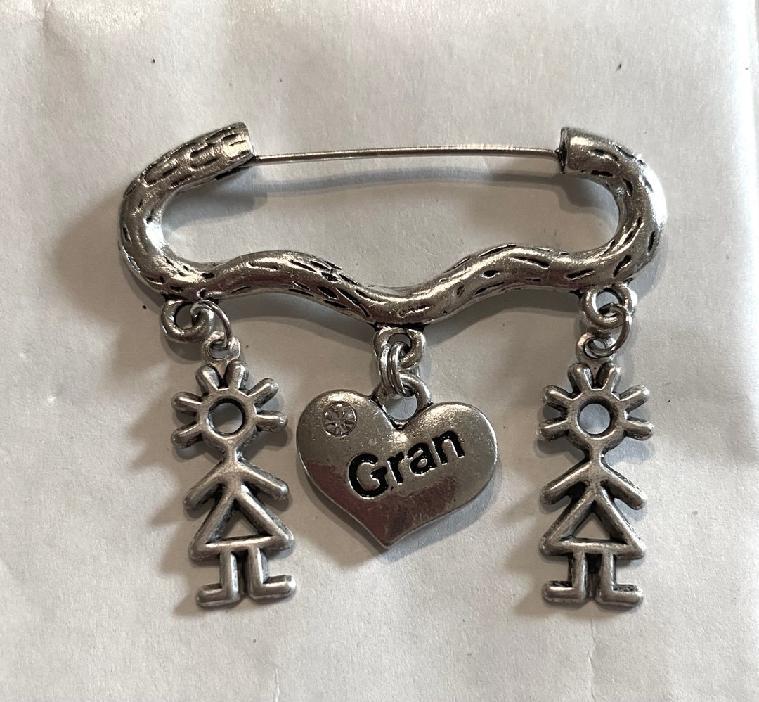 Two Girls and Gran Outline Gran Pin Brooch Grand Children Pin Children ...