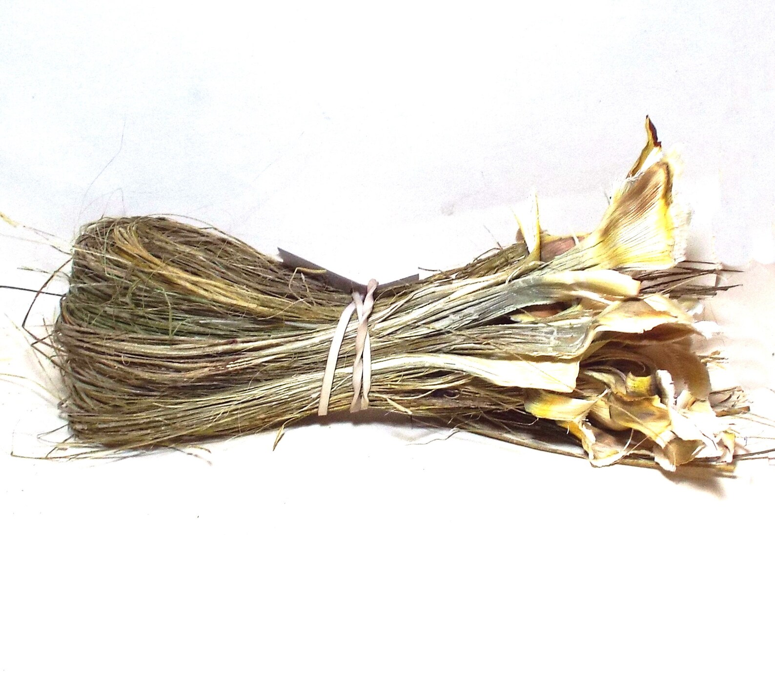 Yucca Natural Fiber 2 OZ Split Ends On Baskets Coiling Cordage | Etsy