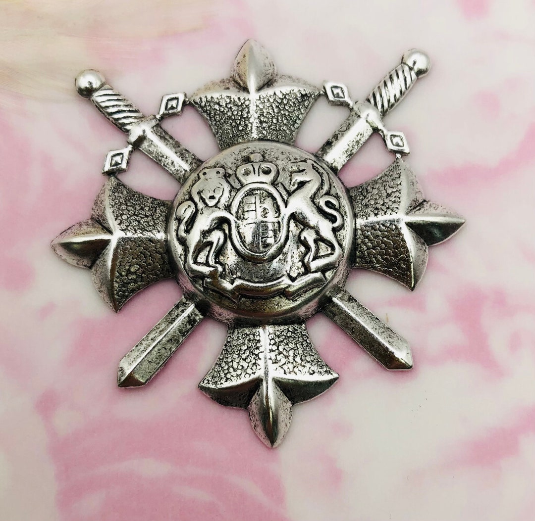 ANTIQUE SILVER Sword & Crest Medieval Stamping ~ Jewelry Findings (EE ...