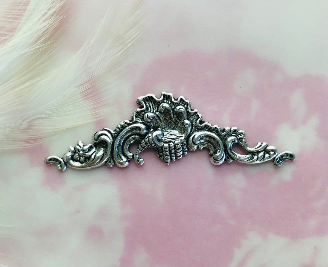 ANTIQUE SILVER (2 Pieces) Small Floral Garland Banner Scrolling Floral ...
