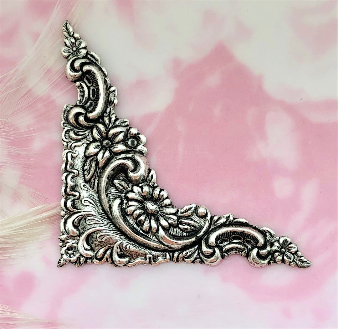 ANTIQUE SILVER (1 Piece) Daisy Flower Scroll Corner Stampings - Jewelry ...