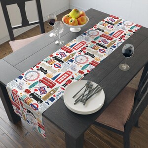 London Landmarks Table Runner | British London Table Runner | London ...