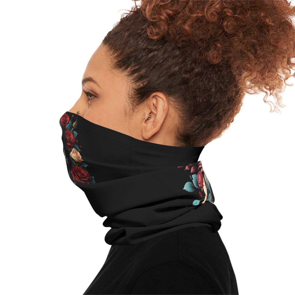 Lightweight Neck Gaiter Skulls & Flowers Unisex 100% Moisture Wicking ...
