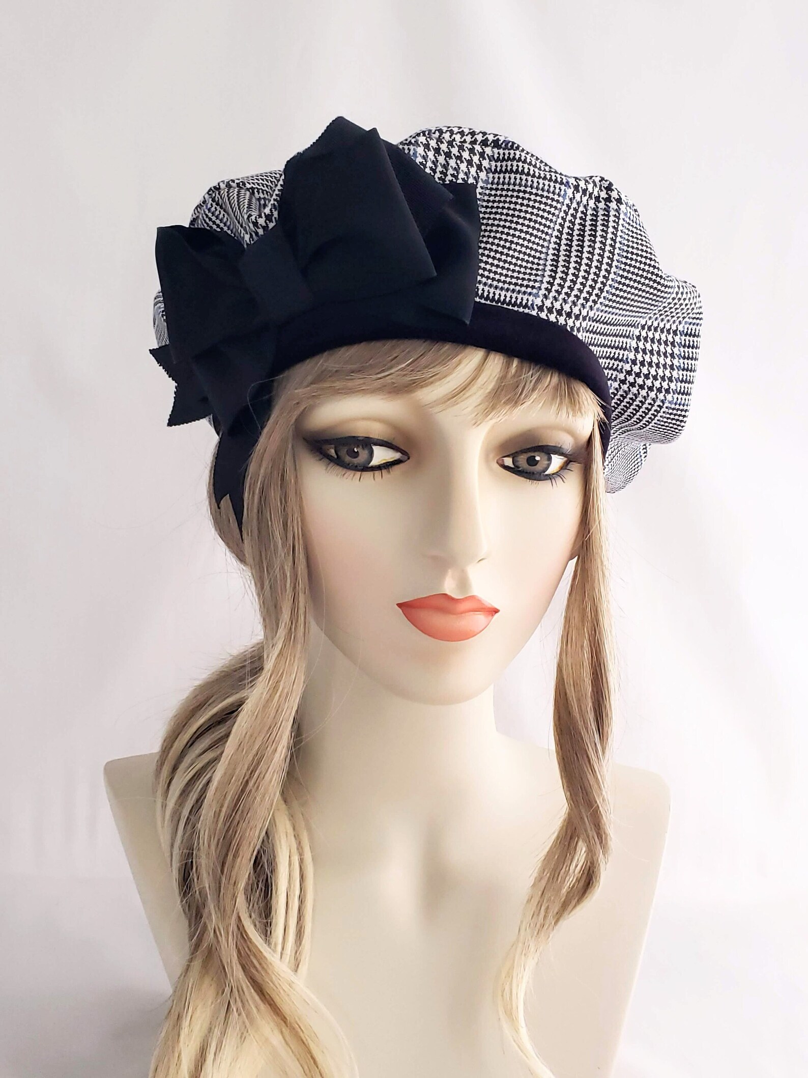 Plaid Wool Beret in Black and White, Mini Beret With Bow, Hat, Tam ...