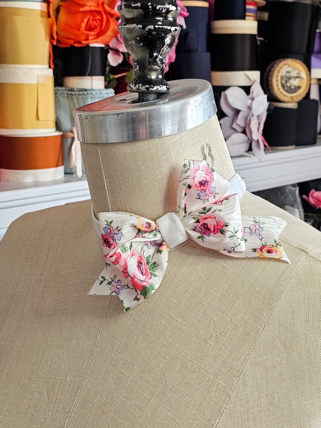 Paramour White and Pink Vintage Ribbon Bow Choker, Ribbon Choker, Jabot ...