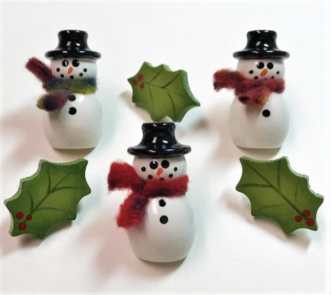 Hand Painted Wood Snowman, Holly & Berries, Christmas Push Pins ...