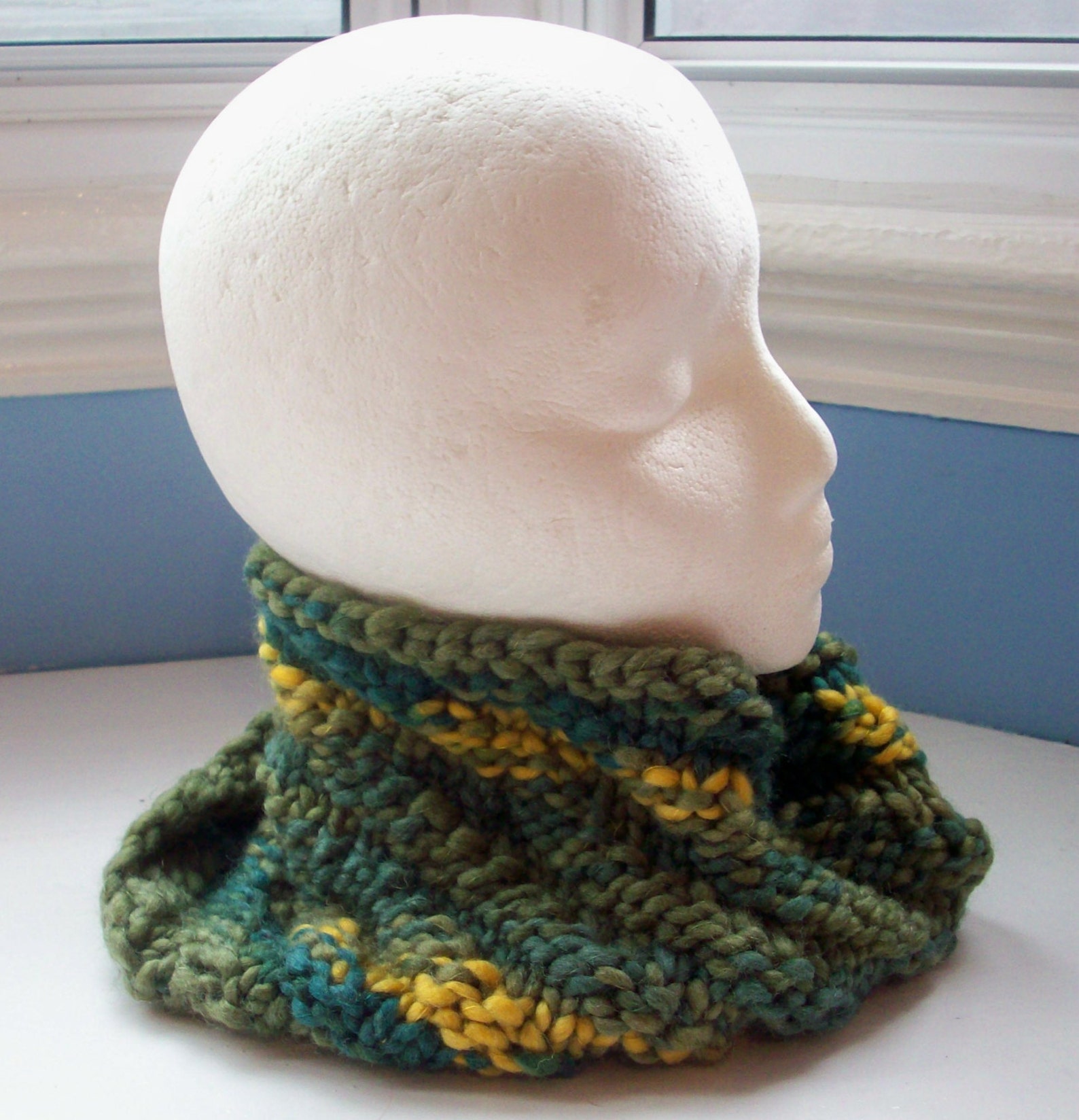 Knitted Neck Warmer, Cosy Cowl, Warm Collar, Dark Green, Gold, Wool ...
