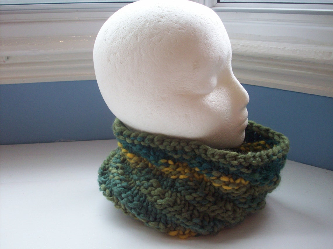 Knitted Neck Warmer, Cosy Cowl, Warm Collar, Dark Green, Gold, Wool ...