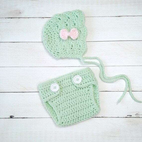 Newborn girl Outfit-Baby girl bonnet Diaper Cover Set-Crochet | Etsy