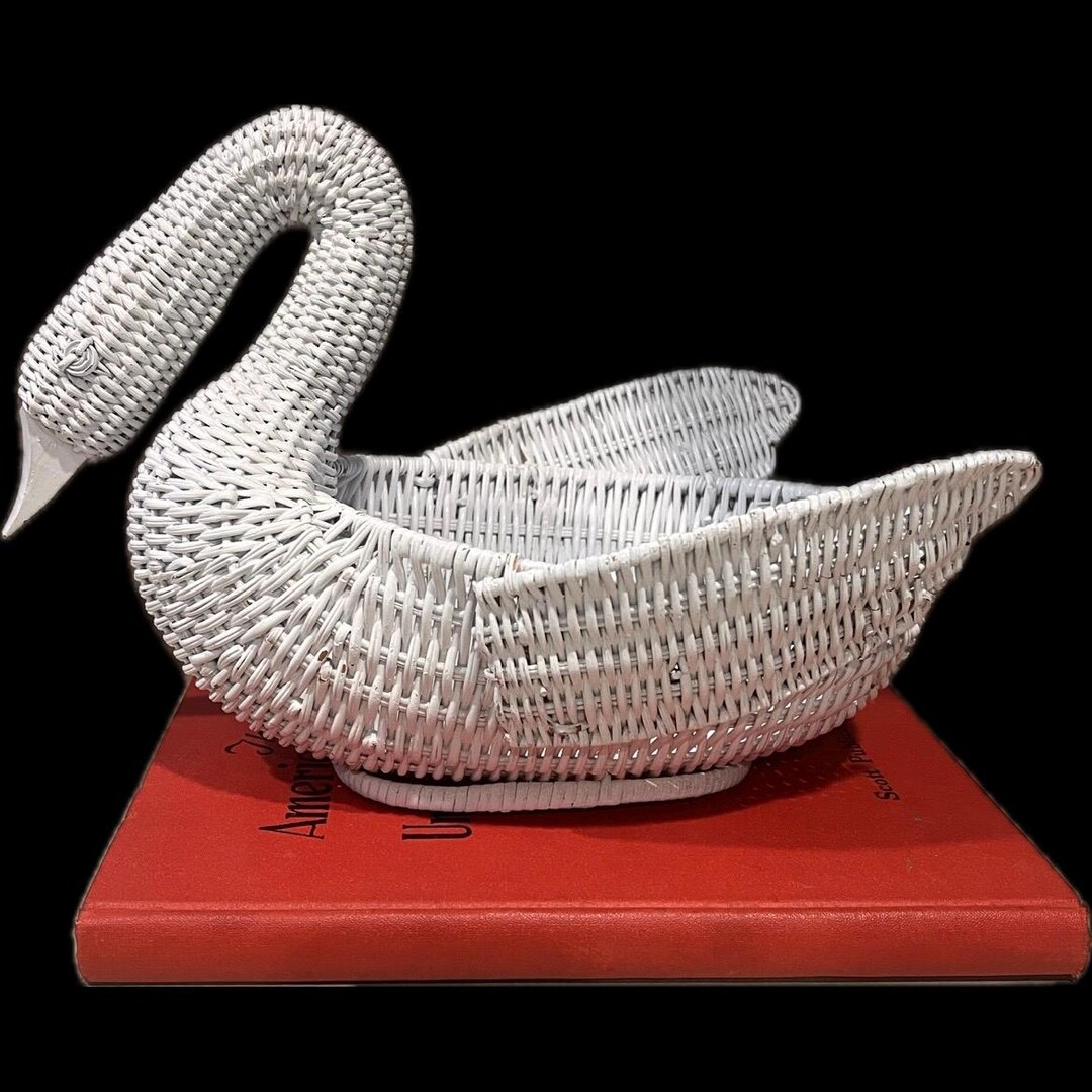 Vintage White Rattan Wicker Swan Basket Planter Centerpiece - ~13”L ~8. ...
