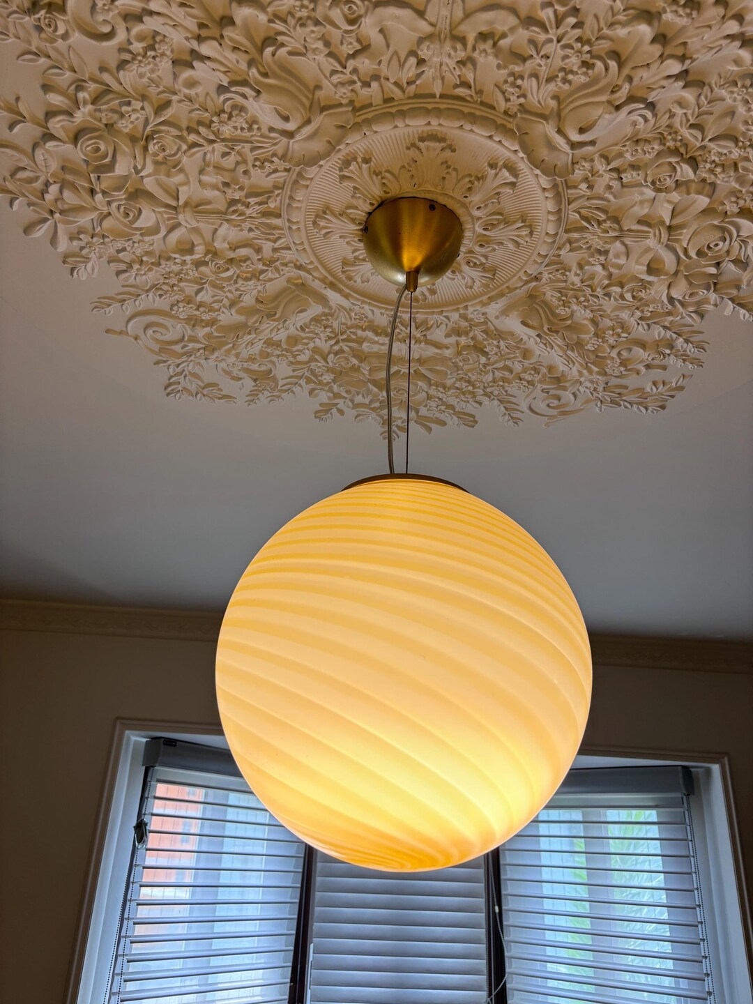 Hand Blown Glass Globe Pendant Light: Egg Yellow Spiral Candy Lamp (D35 ...