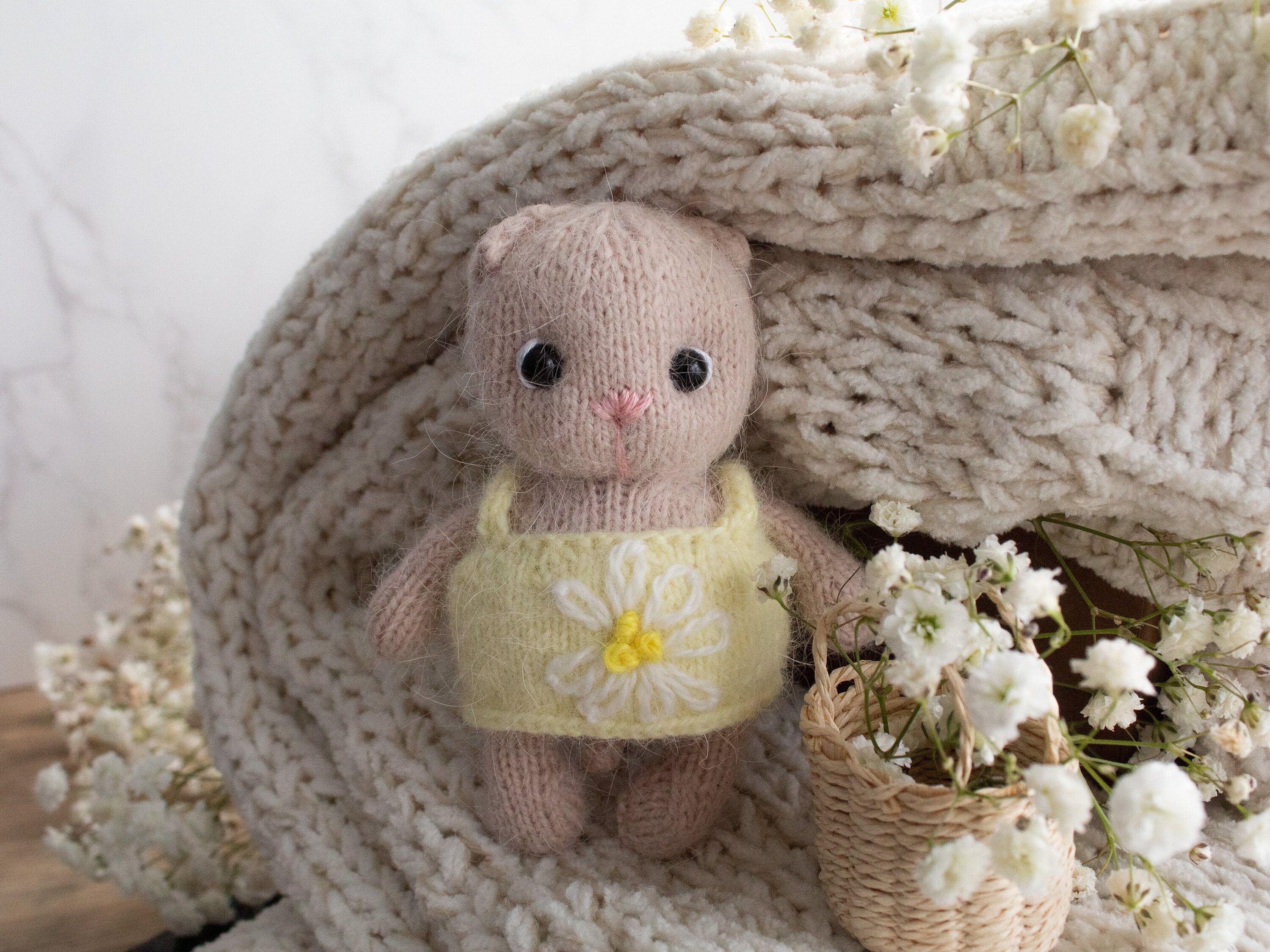 Kitten PDF Knitting Pattern, Mini Cat Knitting Pattern, Kitten in Dress ...