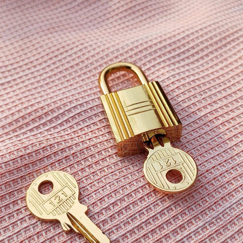 Padlock Necklace - Etsy