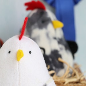 Chicken Caddy Kit ,hand Dyed Wool Felt, Chicken Pincushion Pattern ...