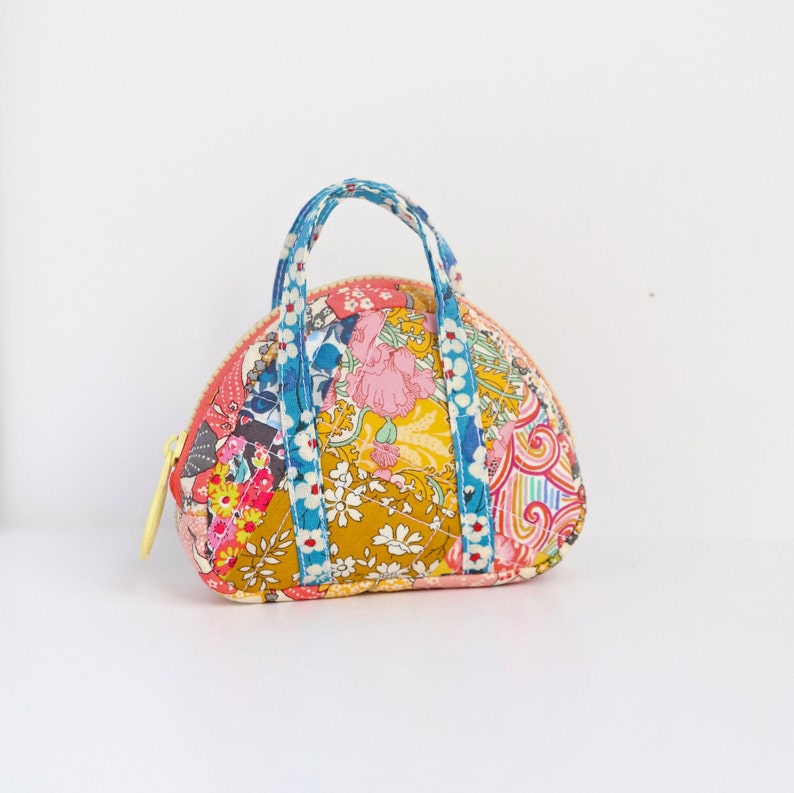 Mini Bowler Bag Sewing Pattern PDF: Doll Accessories (4.5