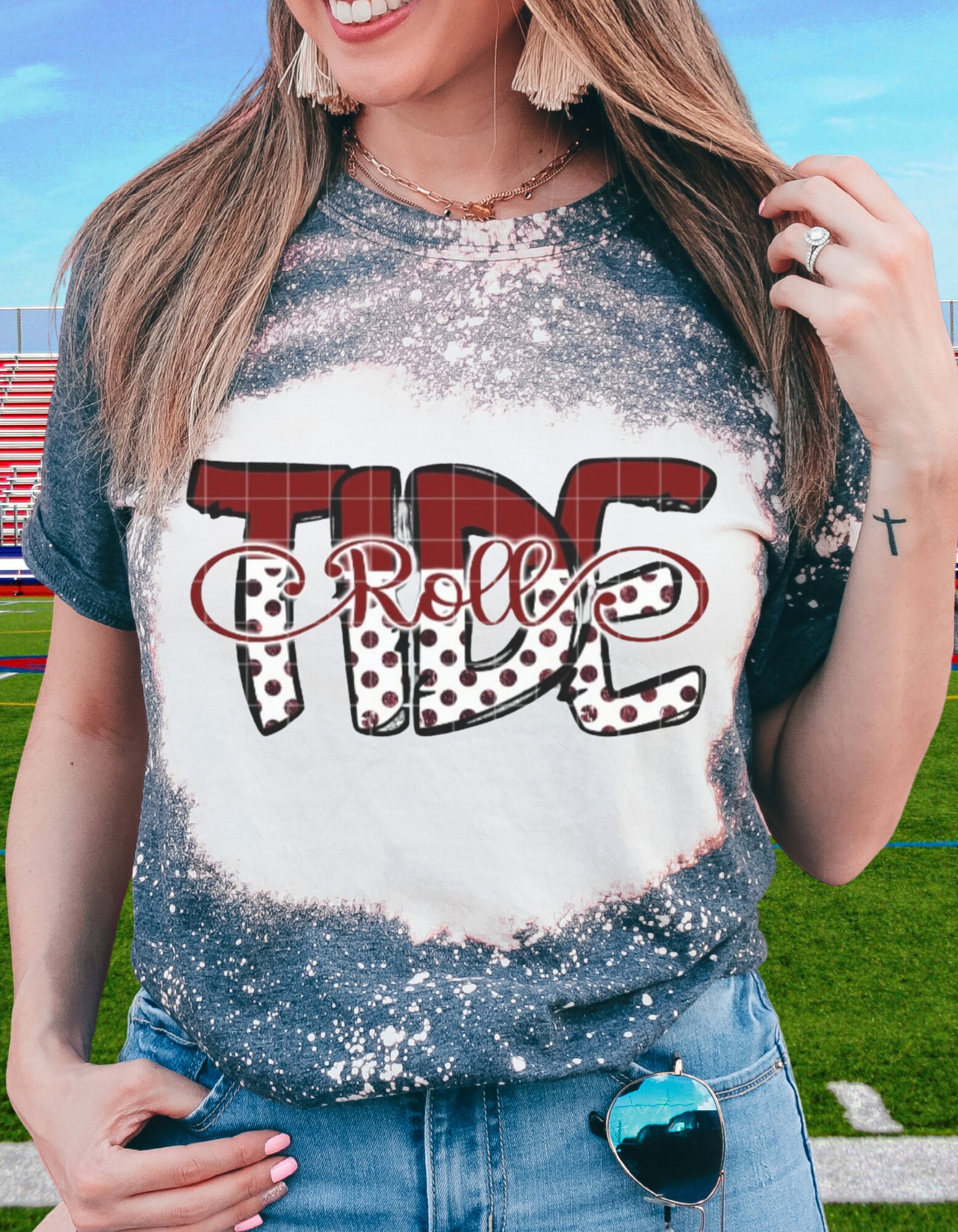 Alabama Roll Tide Vintage Cursive Look Bleached Shirt Gildan Soft Style ...