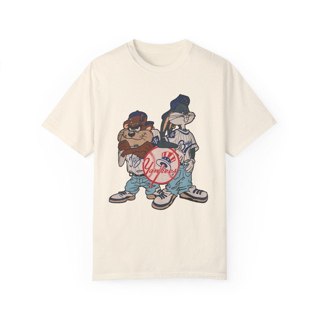 Vintage Looney T-shirt - Etsy