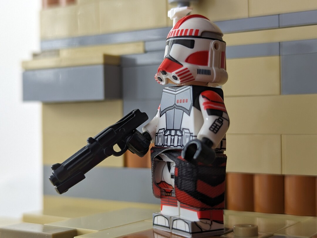 Star Wars Red Shock Trooper Officer Specialist Coruscant Guard Custom ...