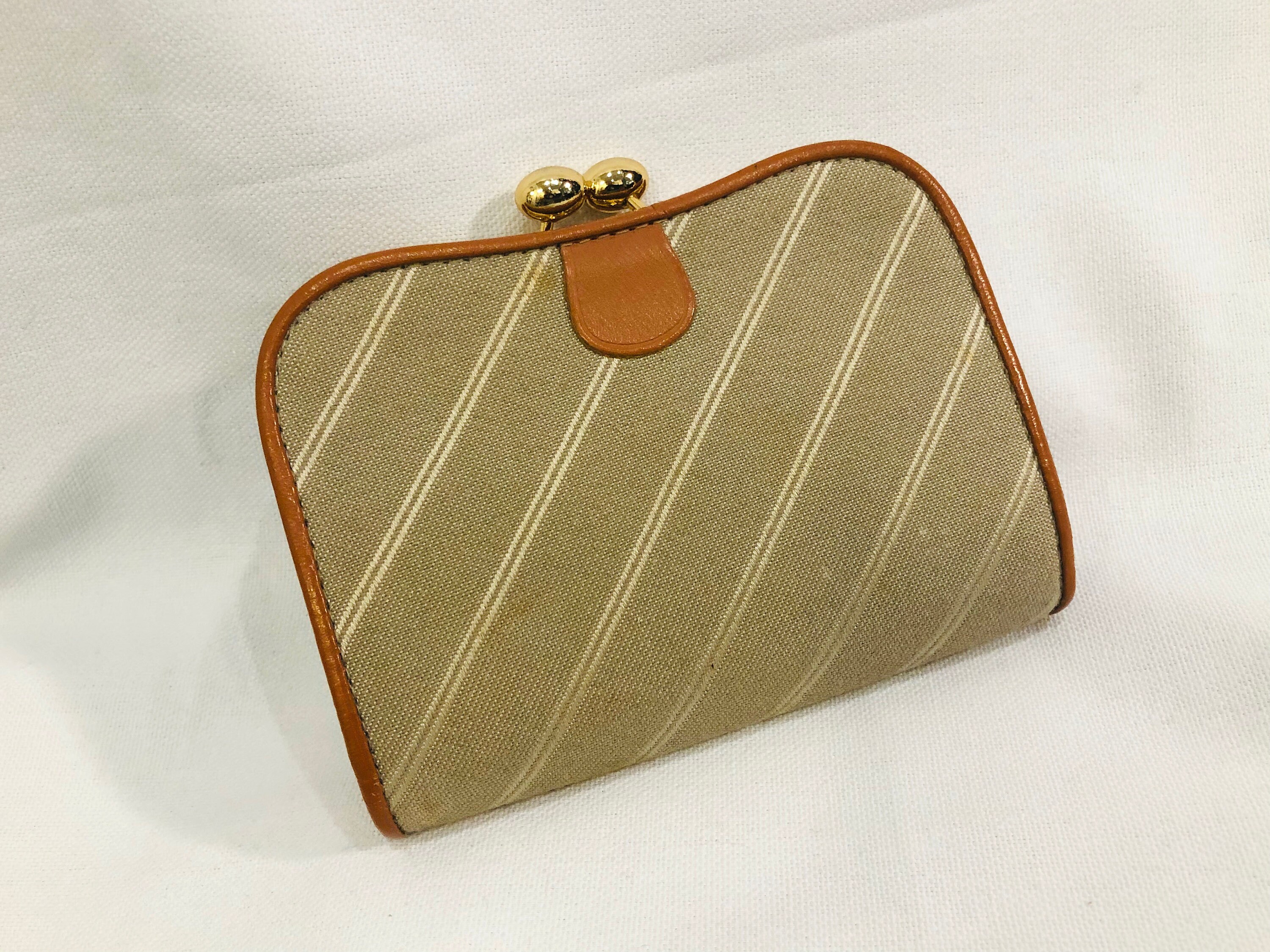 Vintage 1980s 80s Beige and Caramel Coin Purse by Shiseido 80s - Etsy