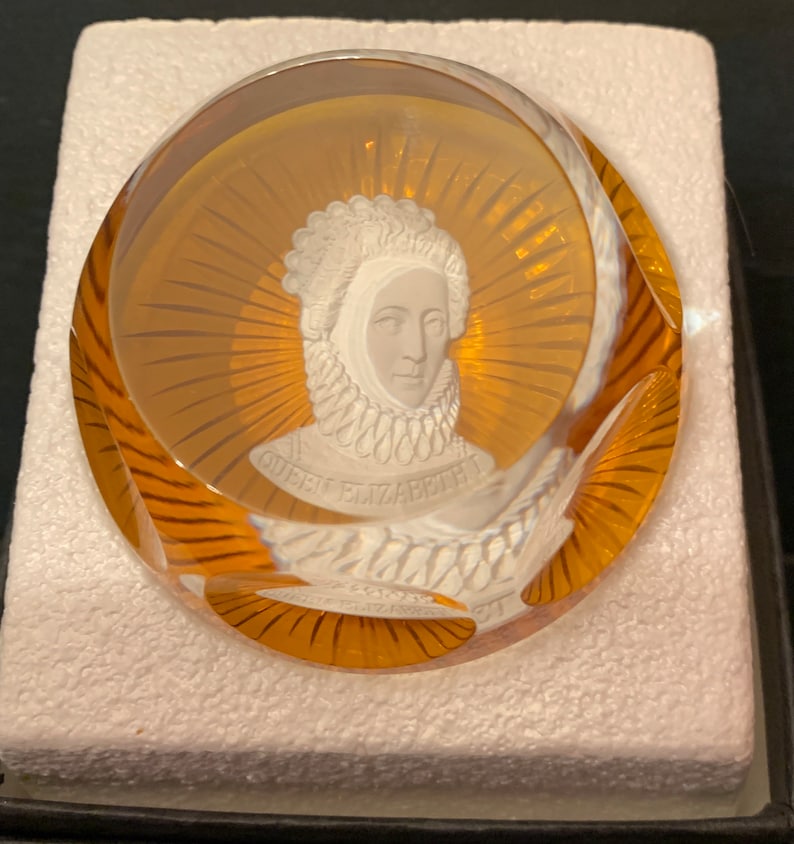 Vintage Baccarat Queen Elizabeth I Paperweight - Etsy