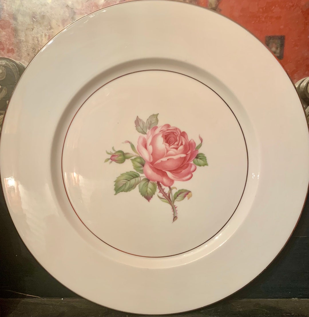 Romantic Vintage Rose 10" Dinner Plate Ancestral Manor Rose Mid Century ...