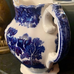 Antique Blue Willow Pitcher Flow Blue English Iron Stone Picture Late ...