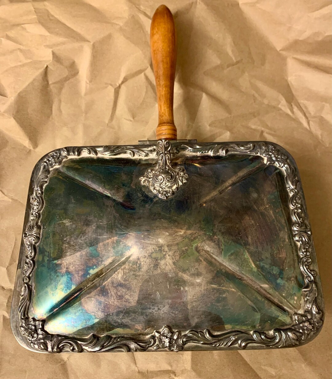 Antique Silver Plate Silent Butler Crumb Catcher Ornate Feet & Trim ...