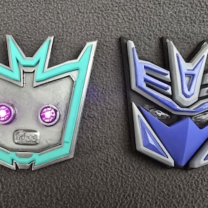 Megatronus Prime Emblem – 3D Printed Fan Art With LED Eyes ...
