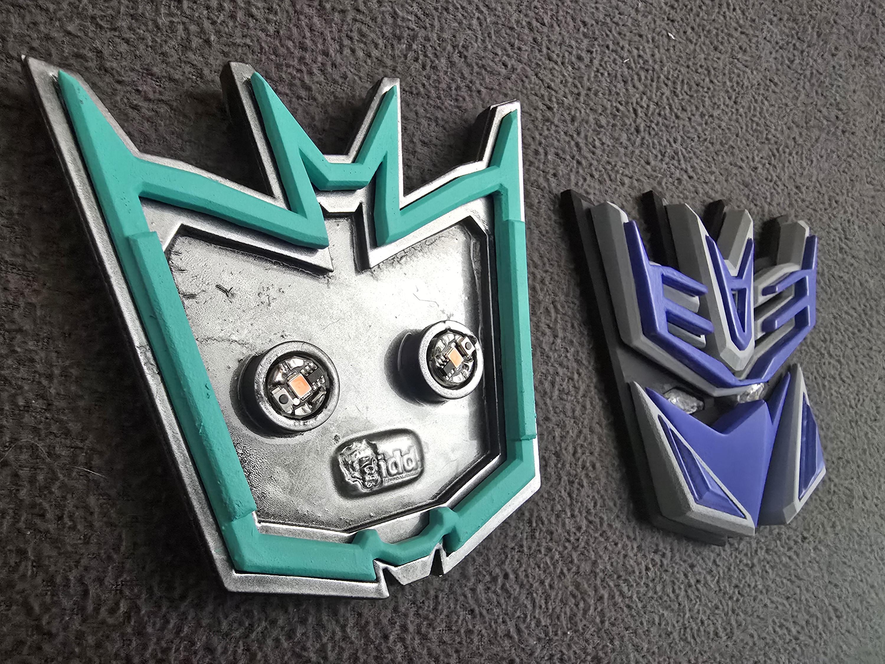 Megatronus Prime Emblem – 3D Printed Fan Art With LED Eyes ...