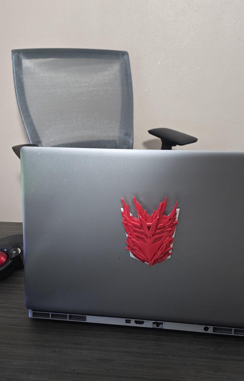 Shattered Decepticon Emblem Fan Art: Transformers Revenge of the Fallen ...