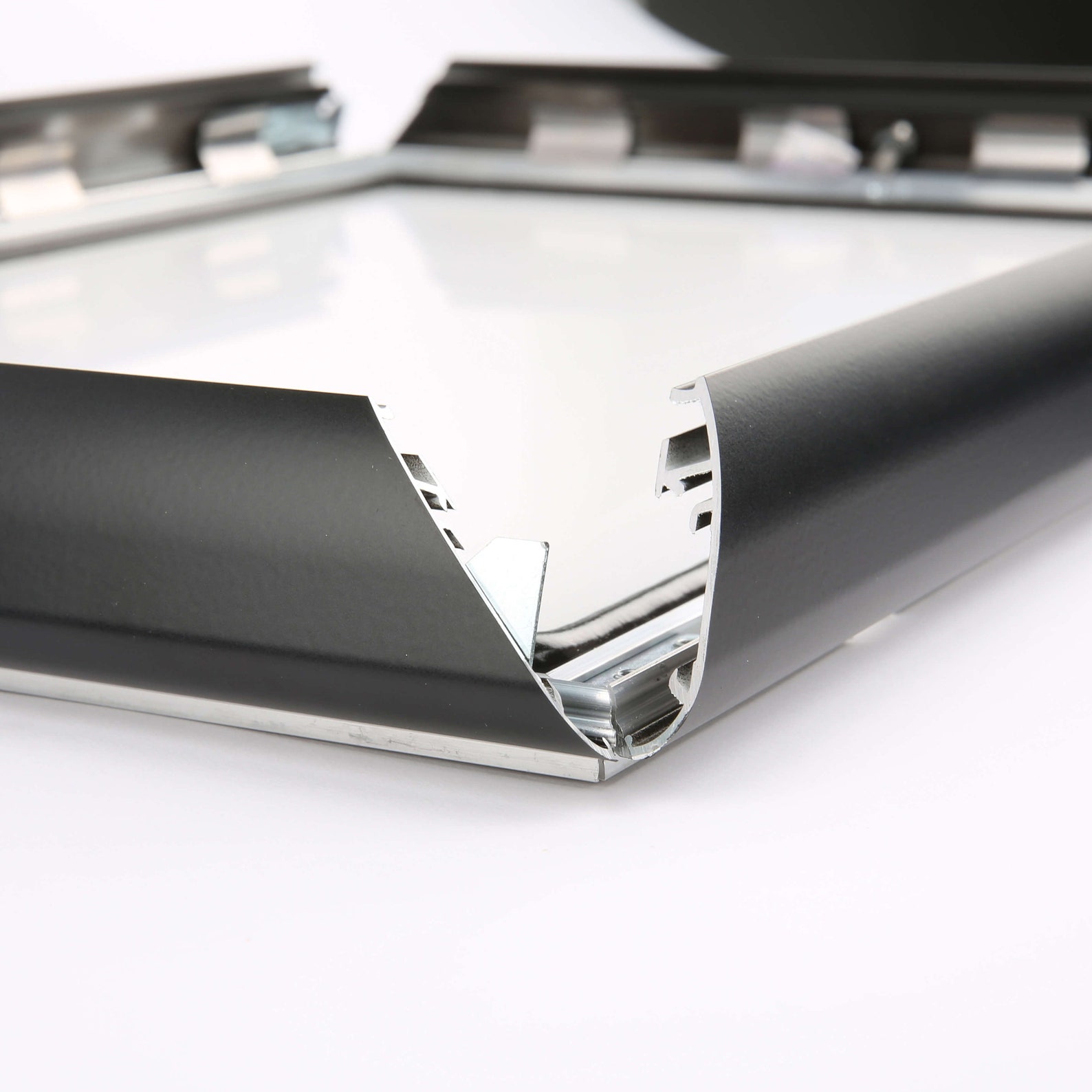 M&T Displays Lockable Weatherproof Snap Poster Frame Black Aluminum ...