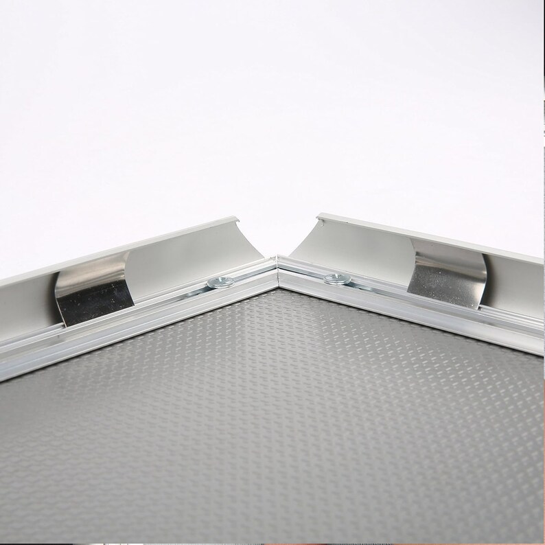 M&T Displays Security Snap Photo Poster Frame, Silver Aluminum, Front ...