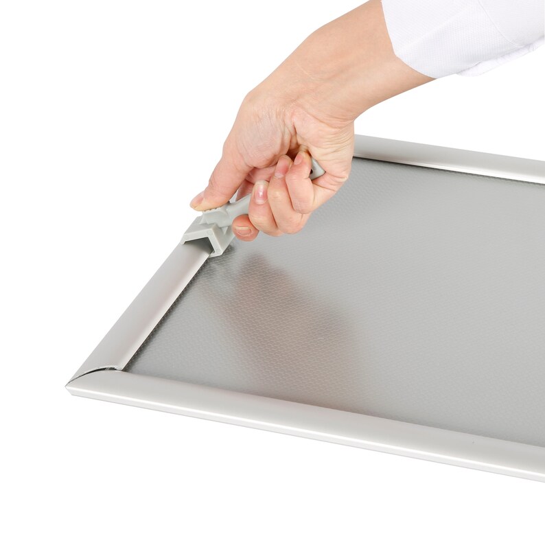 M&T Displays Security Snap Photo Poster Frame, Silver Aluminum, Front ...