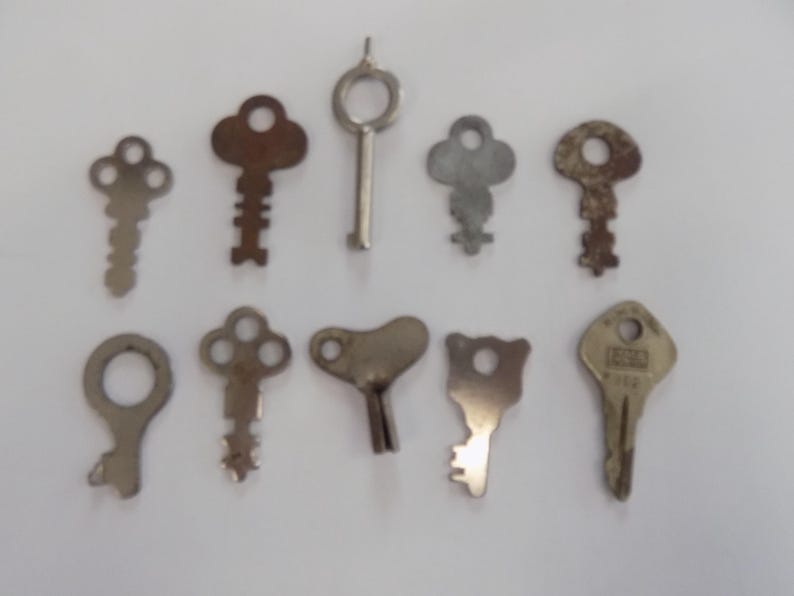 Keys, Skeleton Keys, Cabinet Keys, Luggage, Clock, House Key - Etsy
