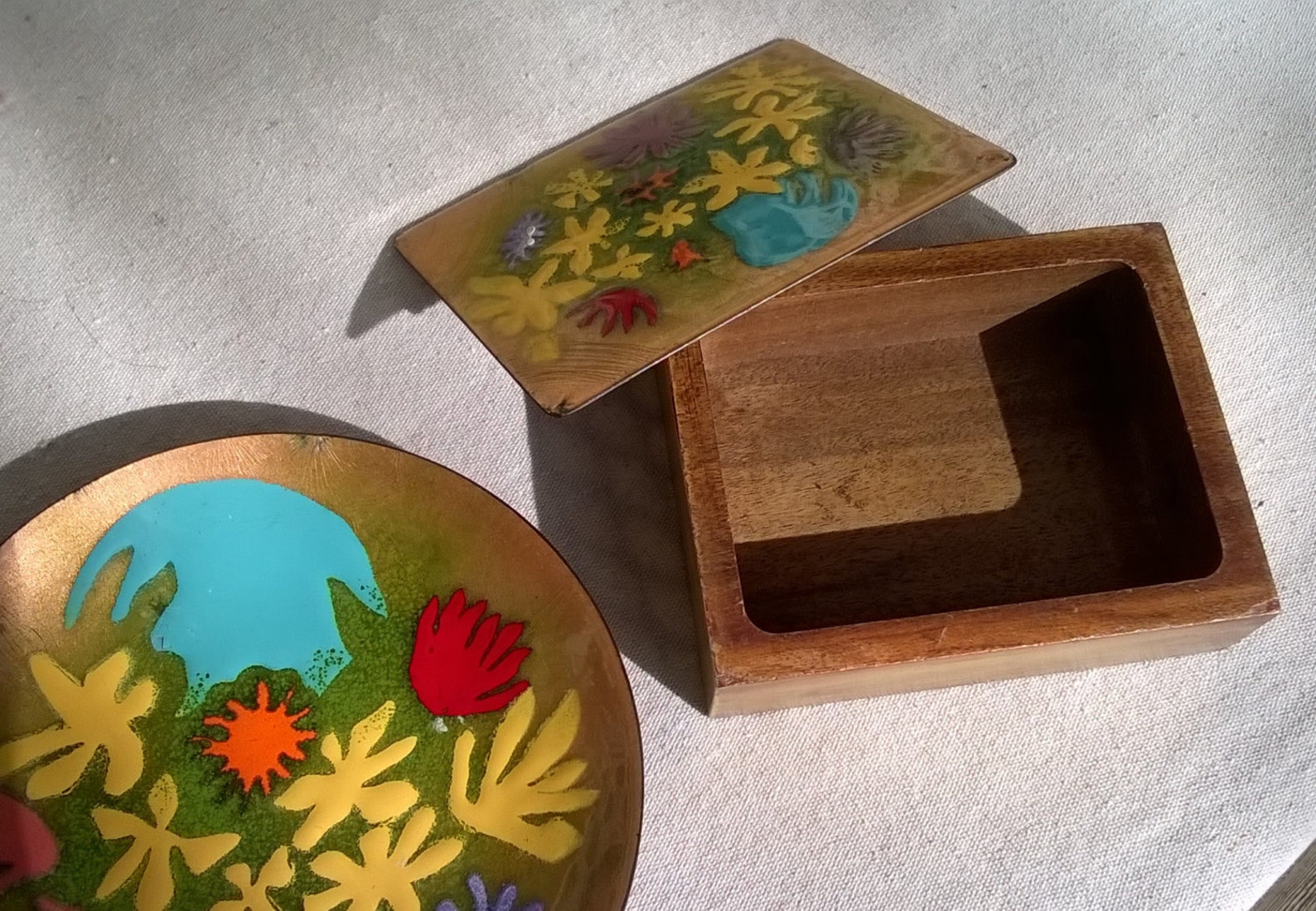 Bovano of Cheshire Conn, Small Trinket or Cigarette Box and Trinket ...
