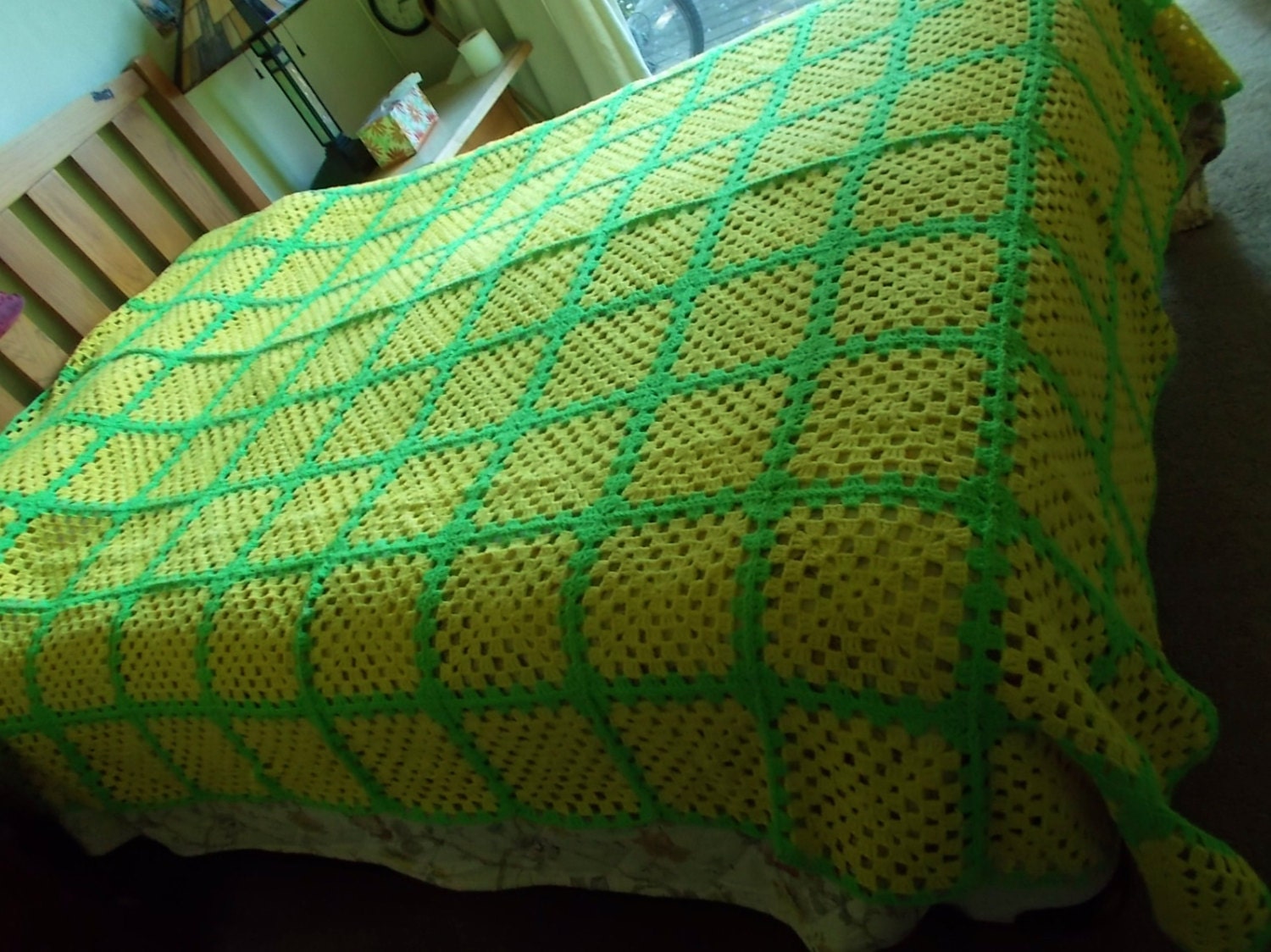 Vintage Granny Square Bedspread, Twin Double Queen, Sunny Yellow and ...