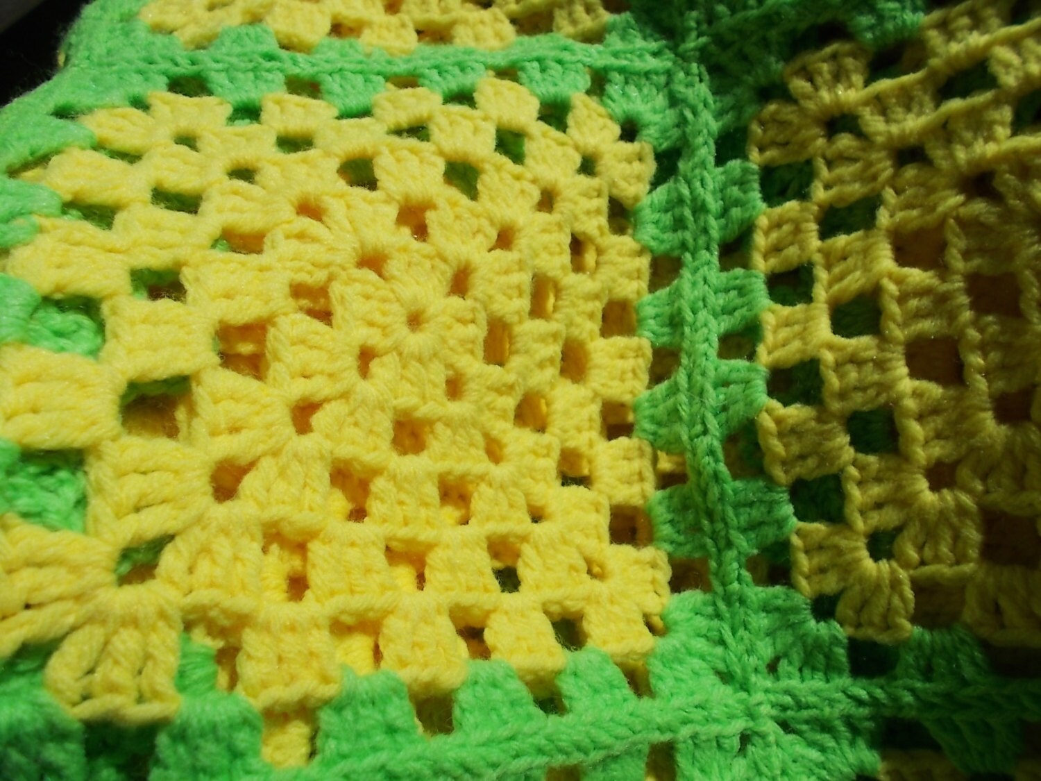 Vintage Granny Square Bedspread, Twin Double Queen, Sunny Yellow and ...