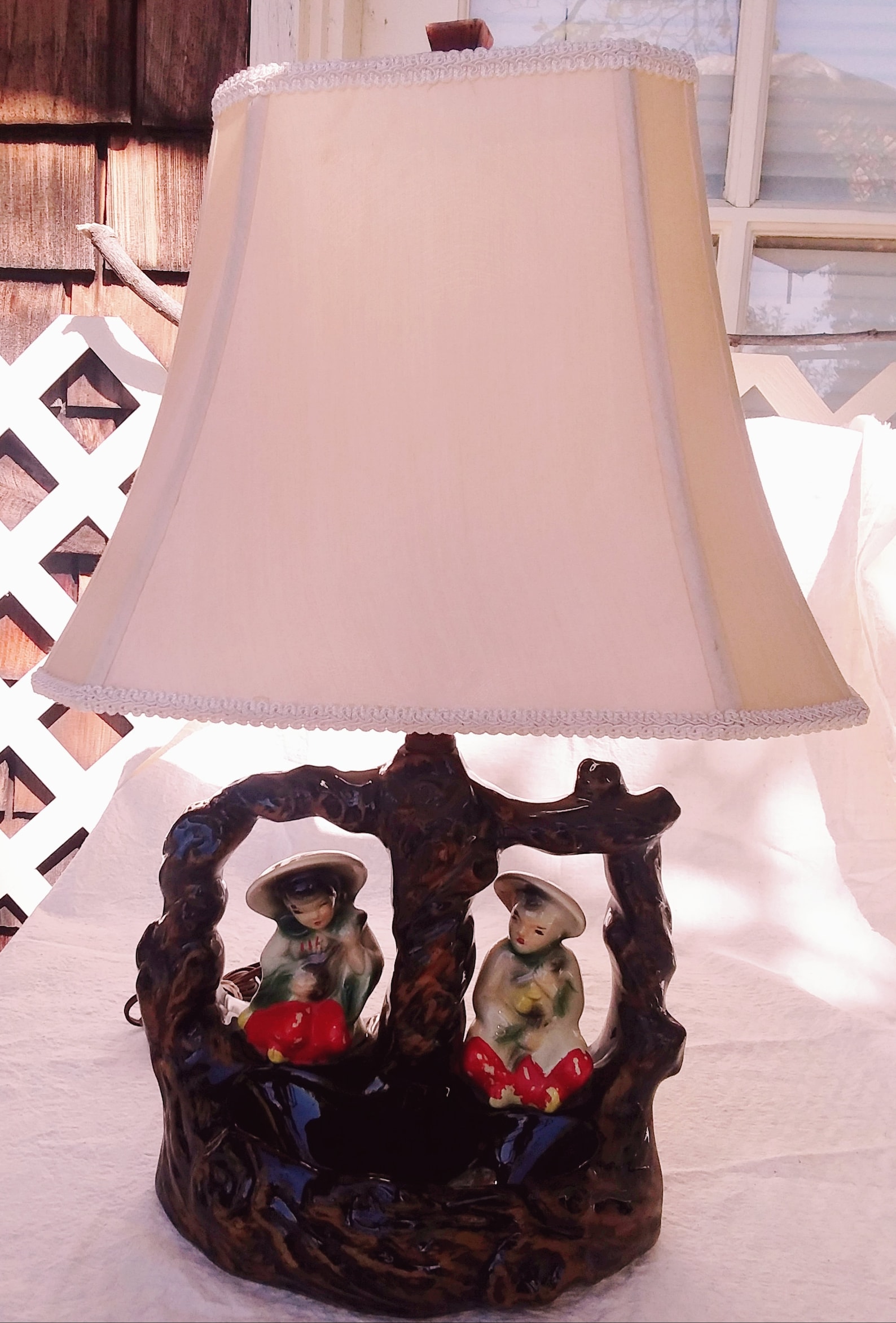 50s Oriental Table Top Lamp, Chinese Couple Lamp, Black Ceramic TV Lamp ...