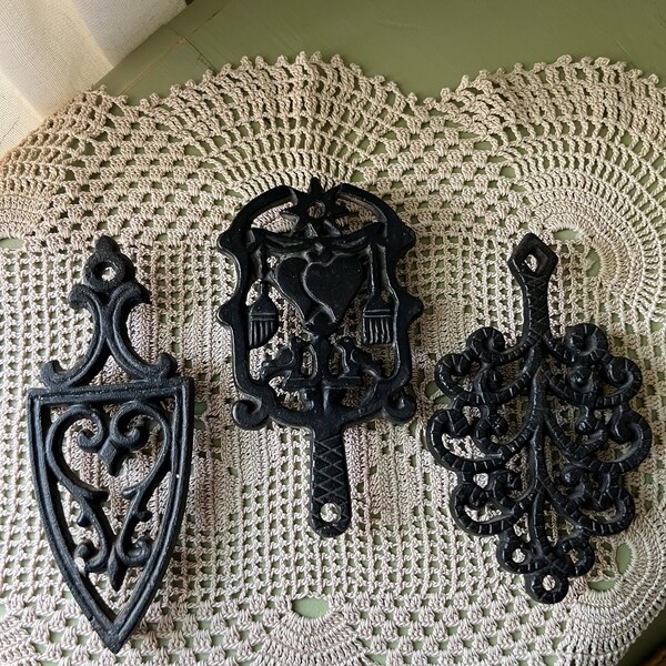 Cast Iron Trivet Vintage - Etsy