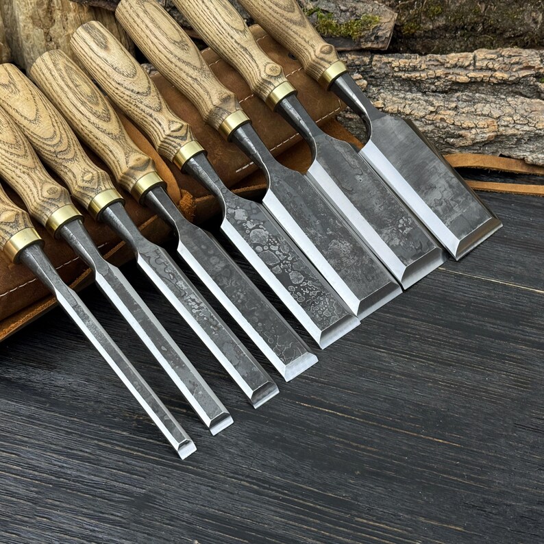 Bevel Edge Chisels With Leather Roll, 52100 Steel, Ash Handles ...