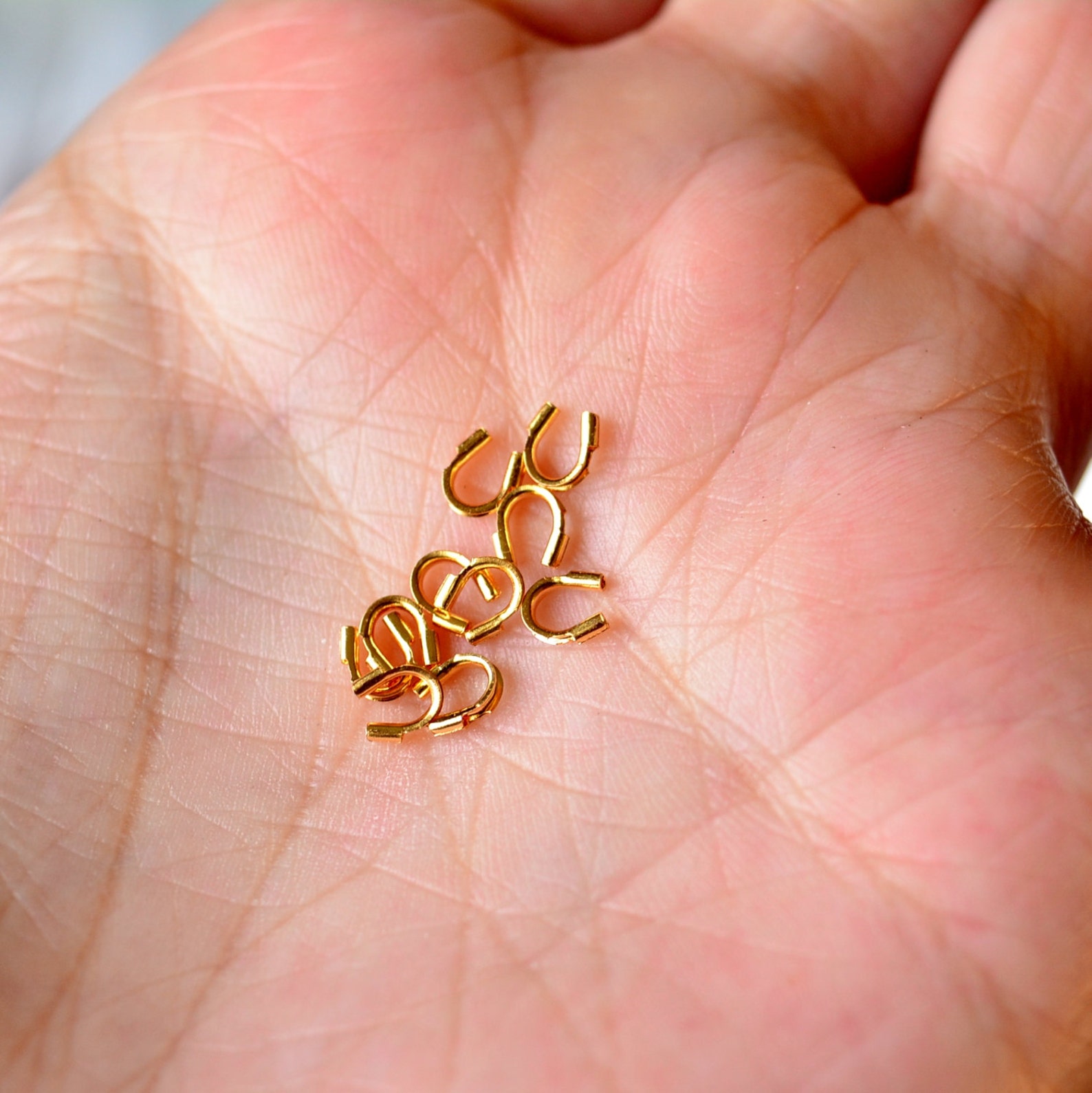 100 4x4mm Wire Guardians in Gold or Silver Plated Brass, Wire and Silk ...