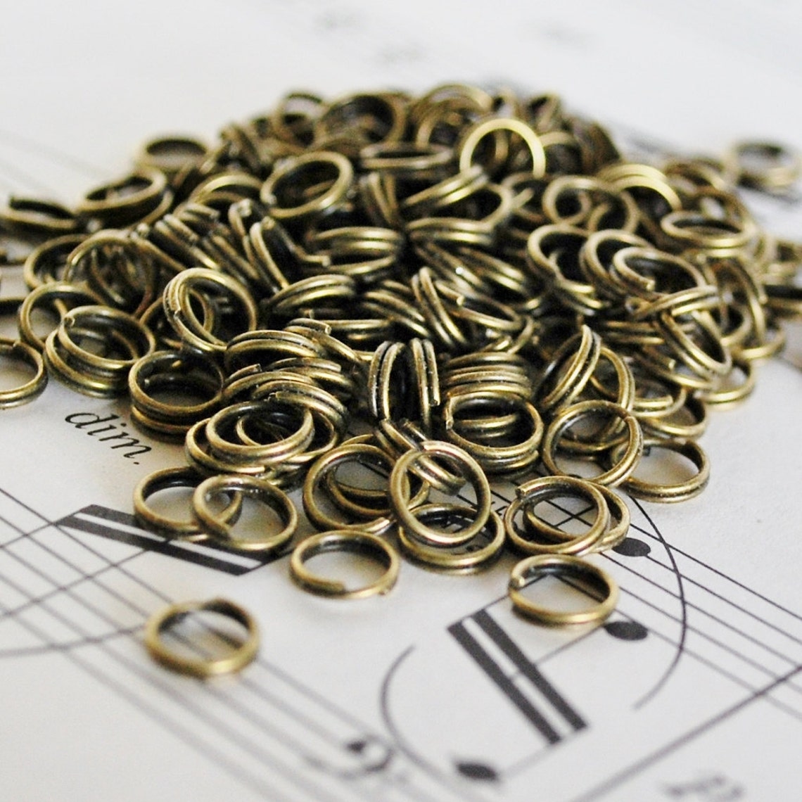 200 6mm Antiqued Brass Split Rings - Etsy