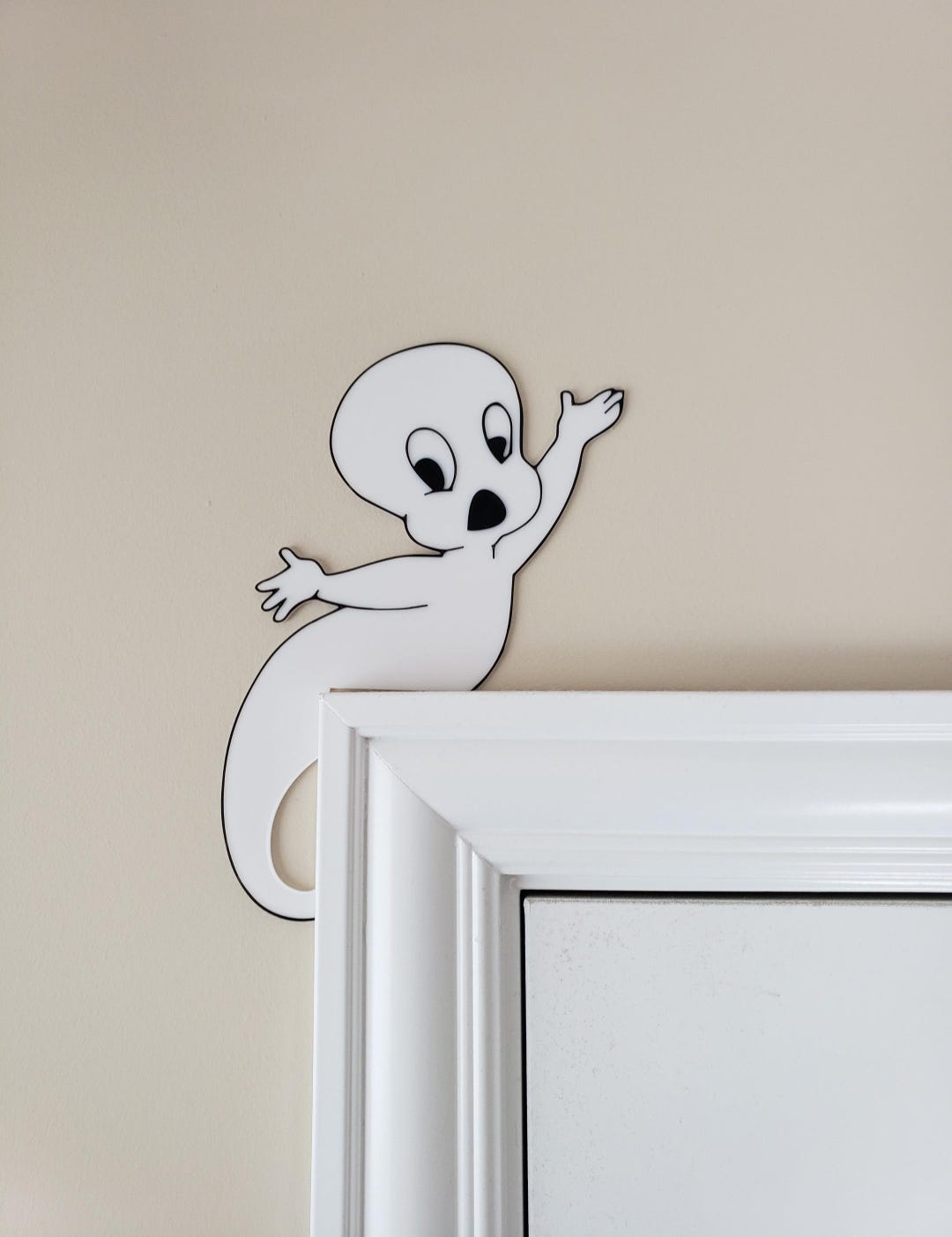 Casper the Ghost Door Corner Decor | Friendly Ghost Home Accent | Cute ...