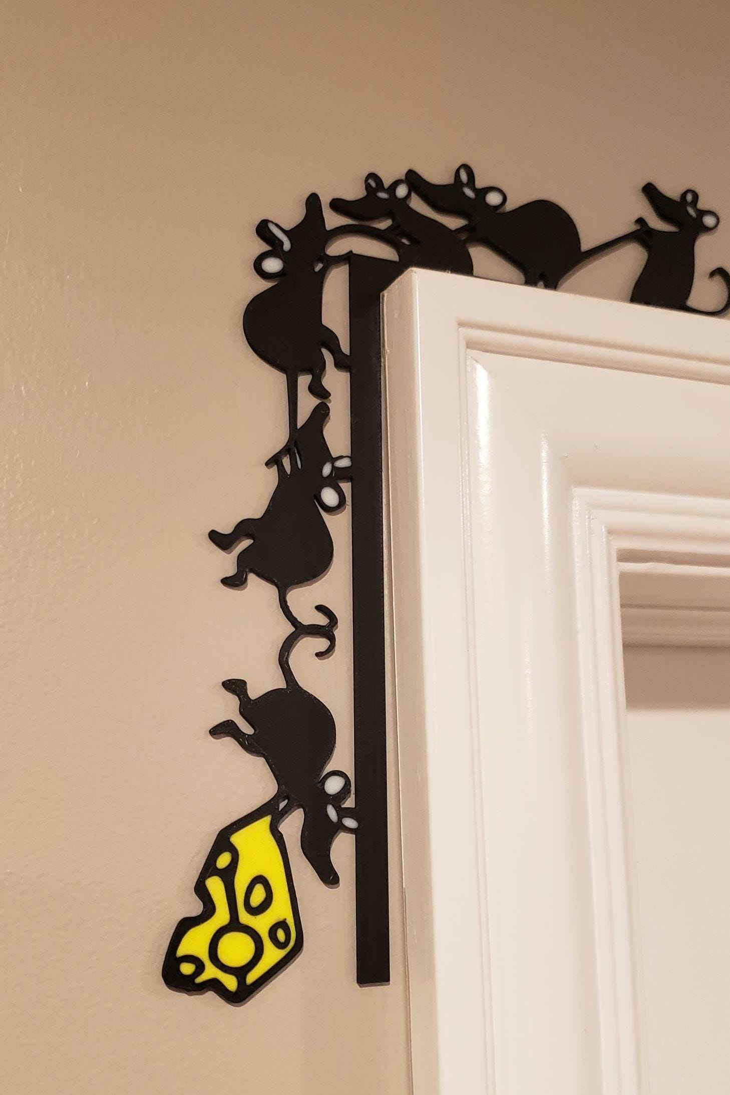 Funny Rats Stealing Cheese Door Corner Decor | Quirky Mouse Wall Art ...