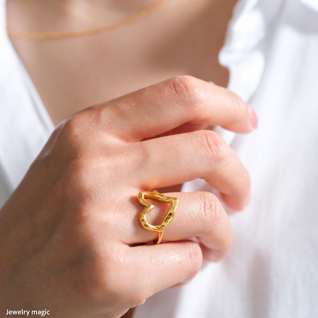 Minimalist Big Heart Ring, Chunky Gold Heart Ring, Heart Shaped Ring ...