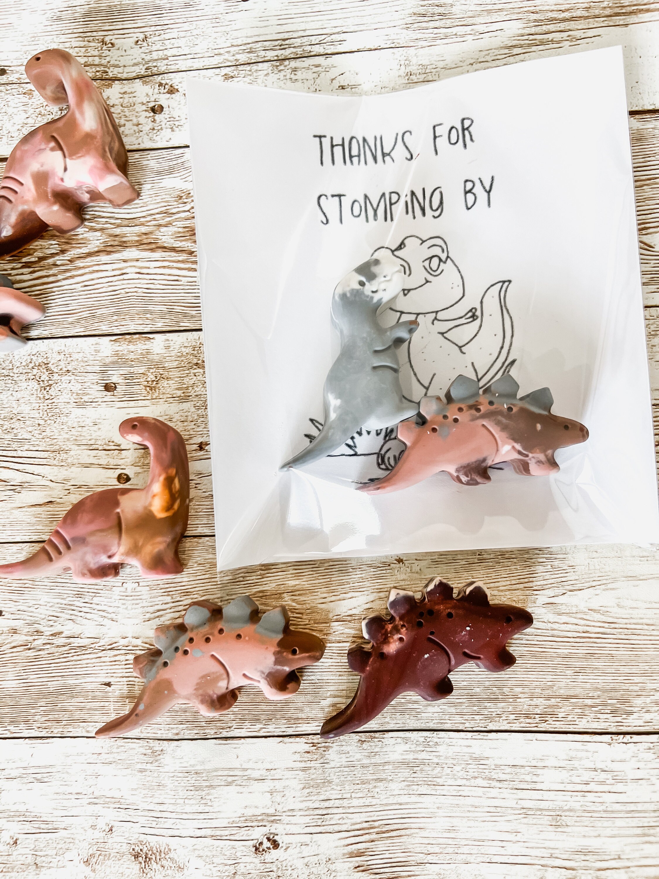 Dinosaur Crayons, Adorable Party Favors and Gift Sets for Any Occasion ...